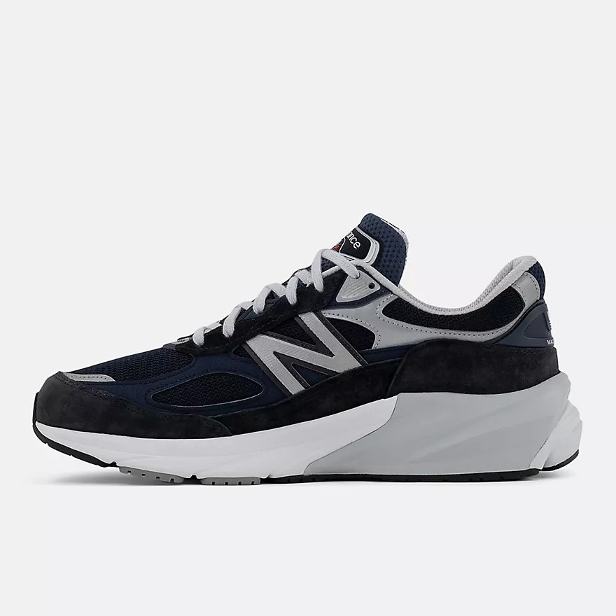 New Balance Men’s 990v6 – Black – Miller Shoes